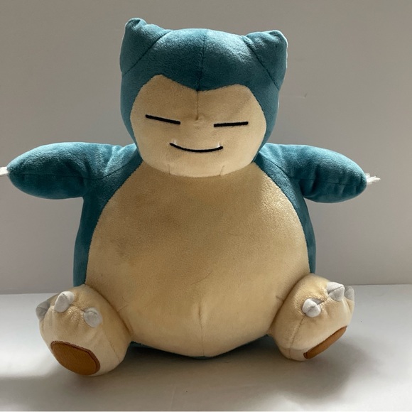 Tomy | Toys | Pokemon Snorlax 9 Plush Stuffed Animal Tomy Euc | Poshmark